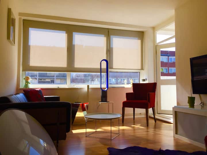 Modern Spacious Studio Flat - London Bridge Station