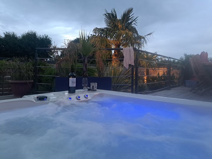 Maison 6 Pers Avec Jacuzzi à 20 Minutes Des Plages - Landivisiau