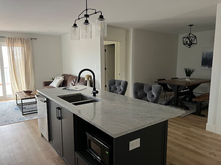 Large 4 Bedroom -5 Beds Newly Built - Charlottetown