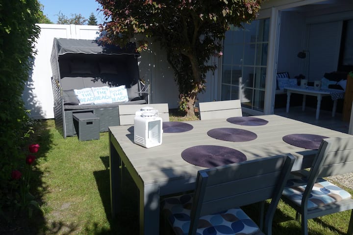 77 M² Ferienwohnung ∙ 2 Schlafzimmer ∙ 5 Gäste - Sankt Peter-Ording
