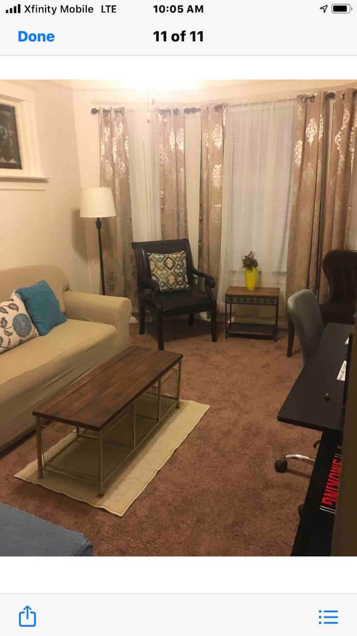 Unique Apartment - Detroit