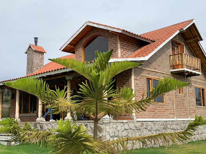 Ranchosan Andrés, Hermosa Cabaña Cerca De Riobamba -