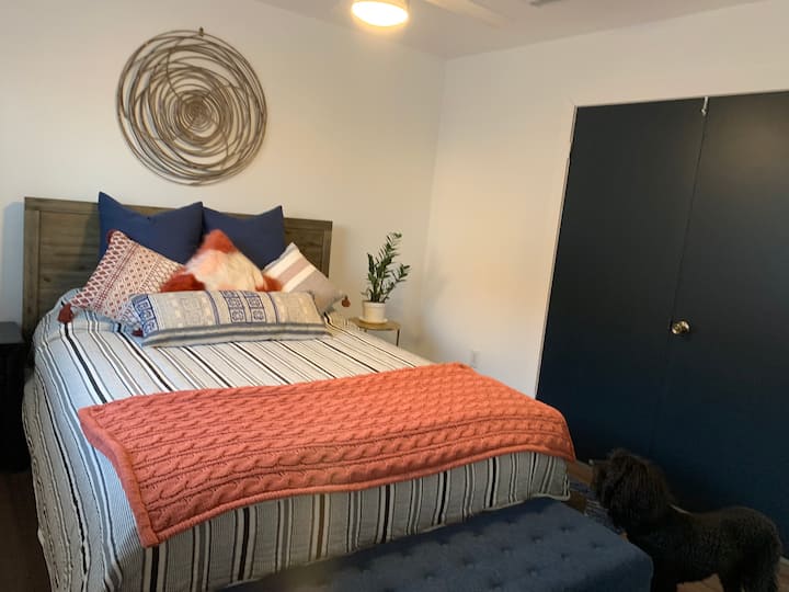 Corporate Housing  & Only 1 Mile To 1st Winery - Temecula, CA