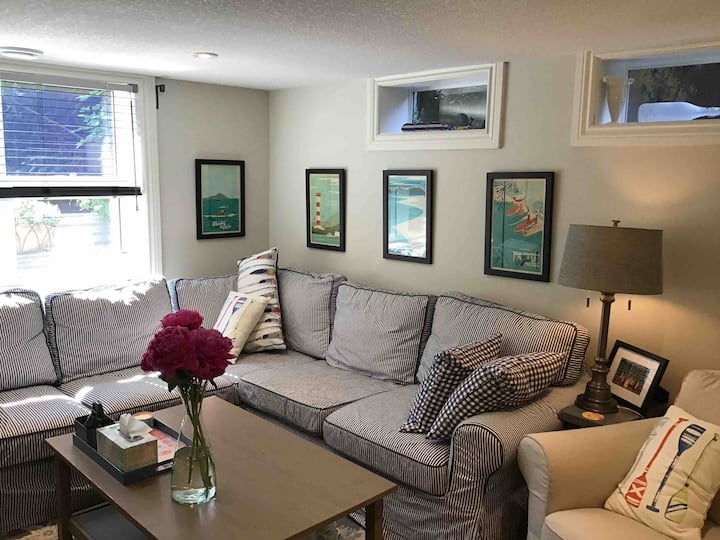 Bright, Cozy Home Away From Home In Guelph - Guelph