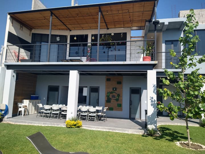 Casa Bella, Excelente Casa Capacidad 16 Personas - Tequesquitengo