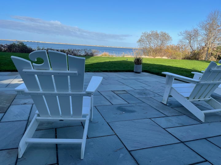 Edgartown Waterfront Guesthouse - Edgartown, MA