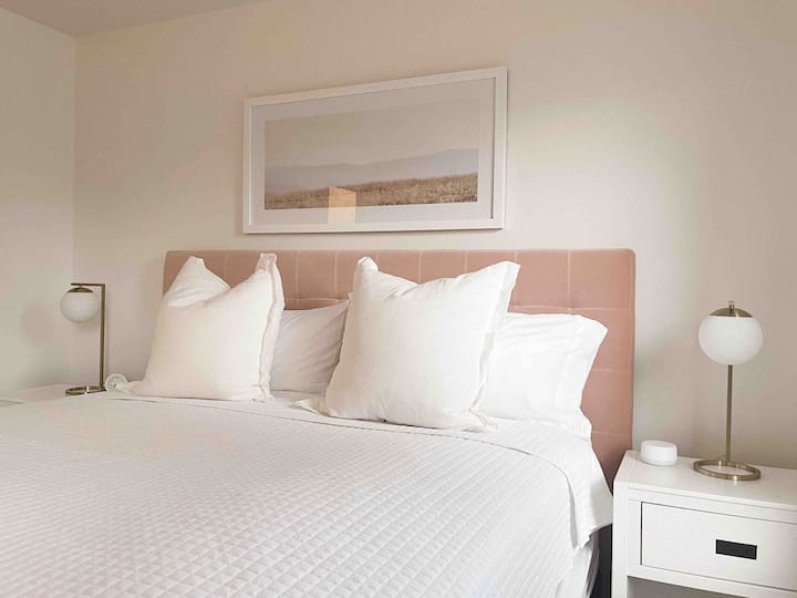 Carytown W/ Free Parking & King Bed - 里士滿