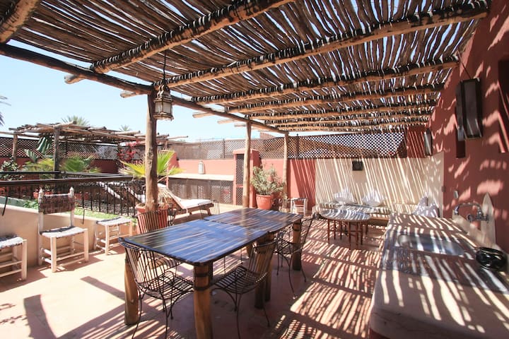 You'll Love Our Riad Dar Kamar Just For You Comfortable,peaceful,  Easily Access - Morocco