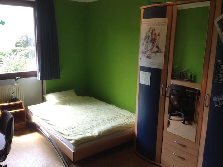 Home For Travelers From All Over The World - 2 - Hanovre