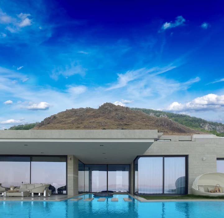 Luxus Villa Mit Infinity Pool Und 24/7 Service - Turgutreis