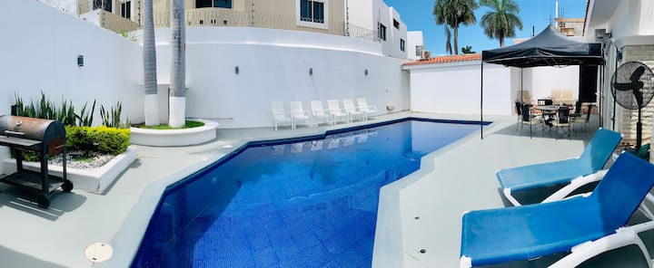 The 523 Beach House | Piscina |Zona Dorada Y Playa - Mazatlán