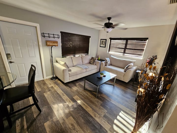 Newly Remodeled Home In The Heart Of Tampa! - Tampa, FL