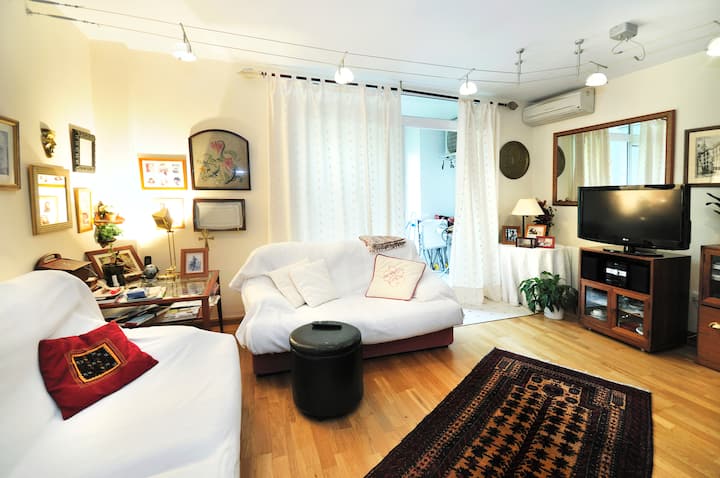 Single Room Near Train/bus Station - Girona