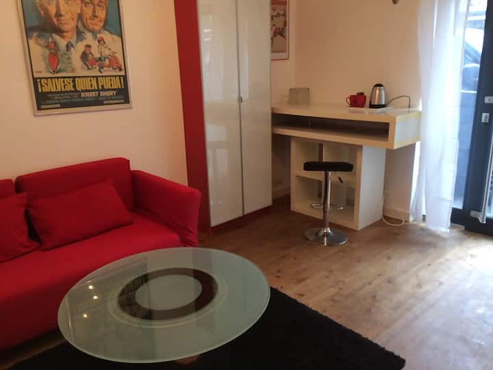 Chambre Avec Salon Et Sbd Proche Gare Et Centre - Rennes