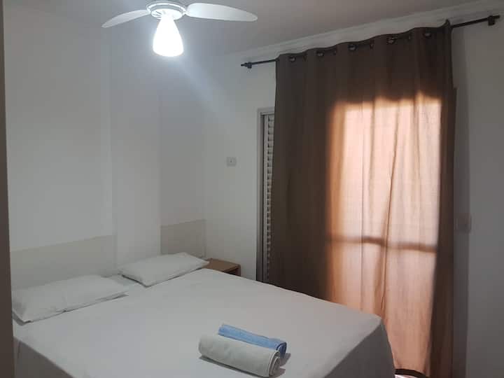 Apartamento Casal (604)- Av Jk Com Higienópolis - Londrina