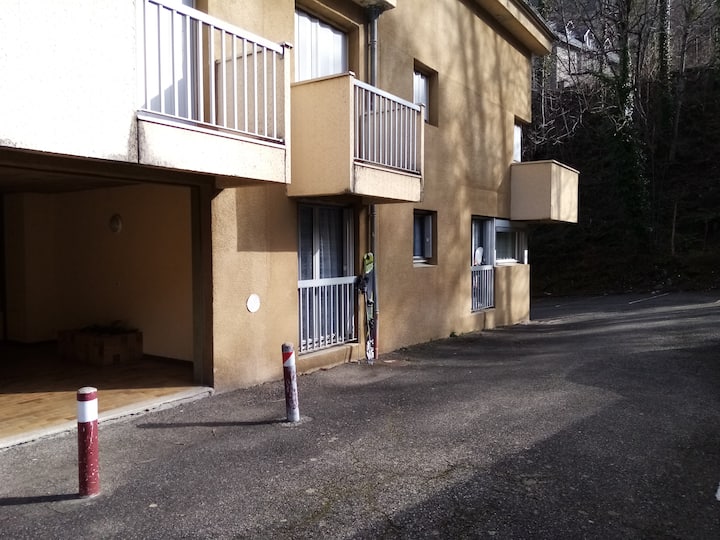 L Emplacement Le Plus Proche De La Télécabine - Cauterets