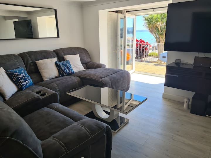 A Lovely Luxury 3 Bedroom Apartment Beach View - Torquay