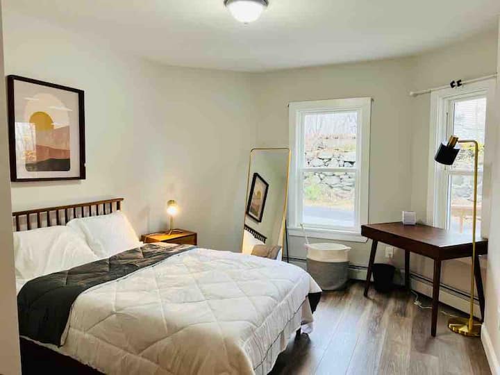 Beautiful 1bd On Quiet Street - Chelmsford, MA
