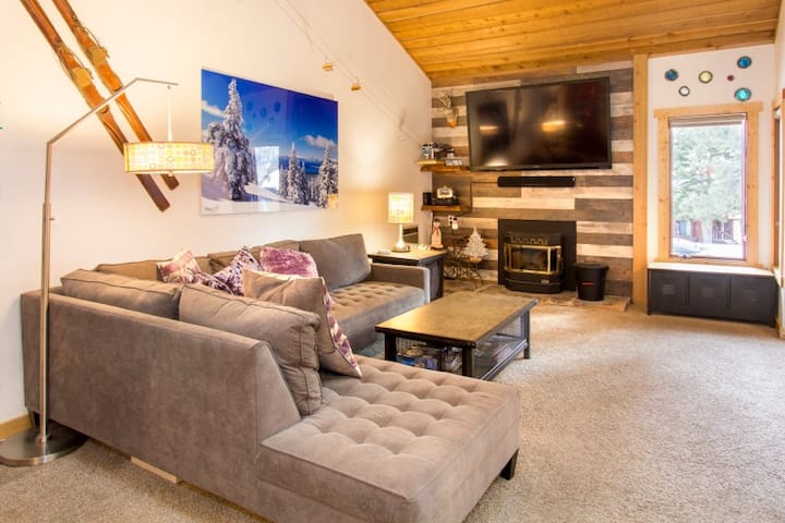 Amazing 1 Bdrm In Snowcreek On The Meadow.  6676 - Mammoth Lakes, CA