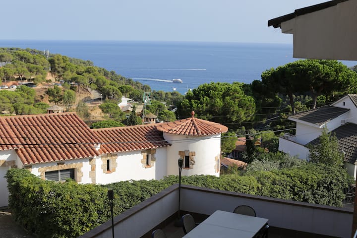 Casa Pareada Con La Piscina Privada Cala Canyelles - Tossa de Mar