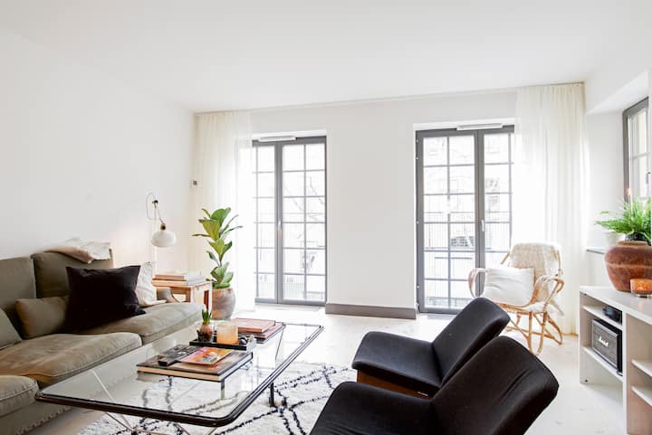Unique Townhouse In Södermalm - Stockholm
