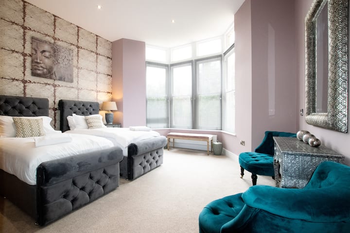 Rowan Tree #4 - Your Apartment - Bristol