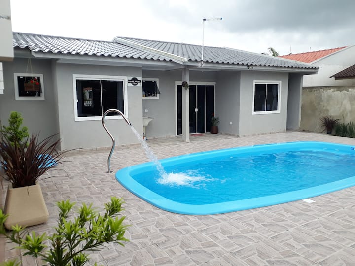 Casa Aconchegante Guaratuba - 伊塔波阿