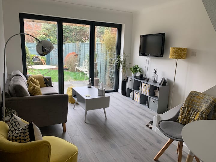 Cheerful One-bedroom House In Quiet Cul De Sac - Chichester