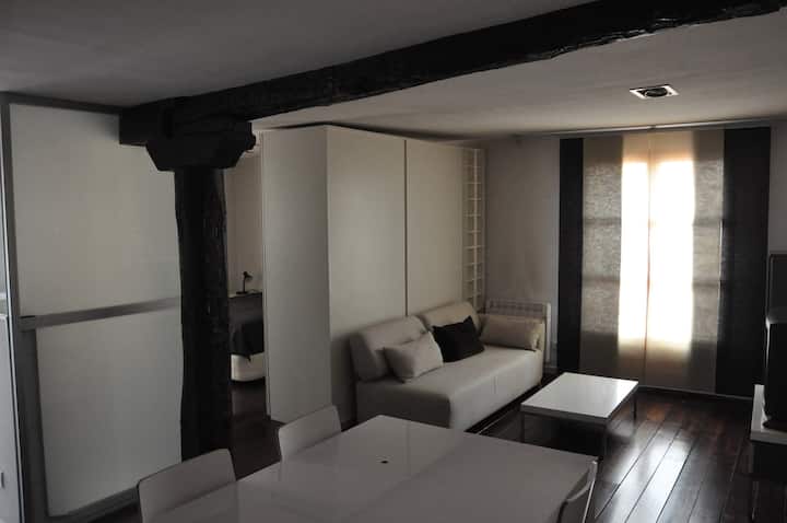 Great Studio In The City Center - Logroño