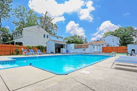 500+ Atlantic City Vacation Rentals | Houses and More | Airbnb