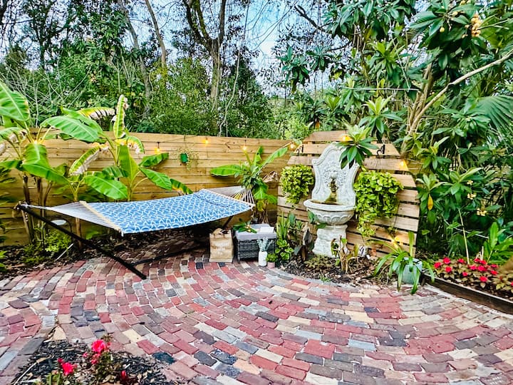 Florida Love: Hottub, 5 Min To St Aug Plaza, Beach - St. Augustine, FL