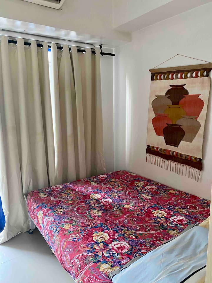 Jeydi’s Condotel At Sea Residences - Parañaque