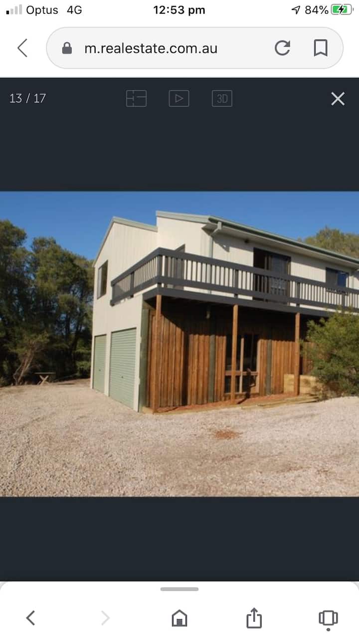 Relax With Nature In Our Beautiful Family Home. - Loch Sport