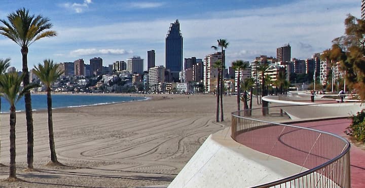 Apartamento Vacacional En Benidorm, Alicante. - Benidorm