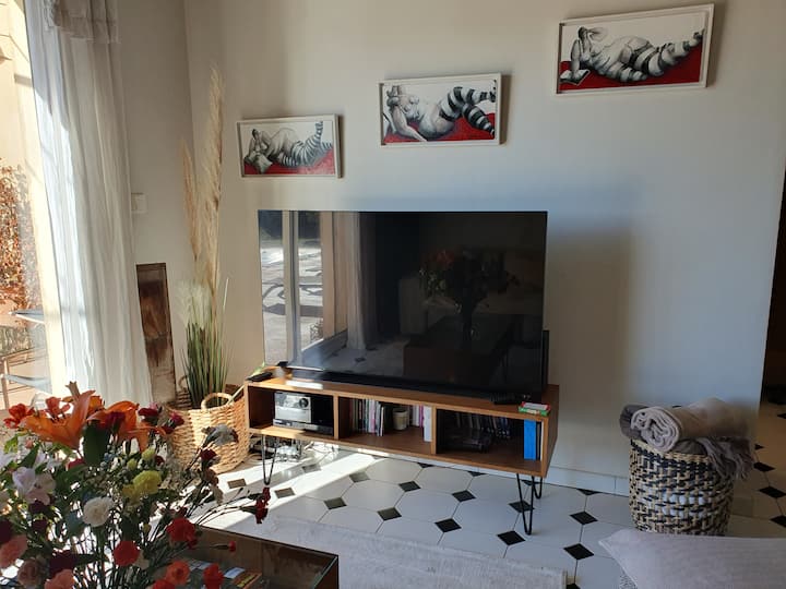 Villa Avec Piscine Au Pied Du Luberon - Pertuis