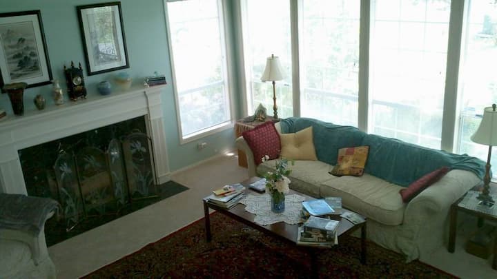 Master Bedroom Near Boeing - Mukilteo, WA
