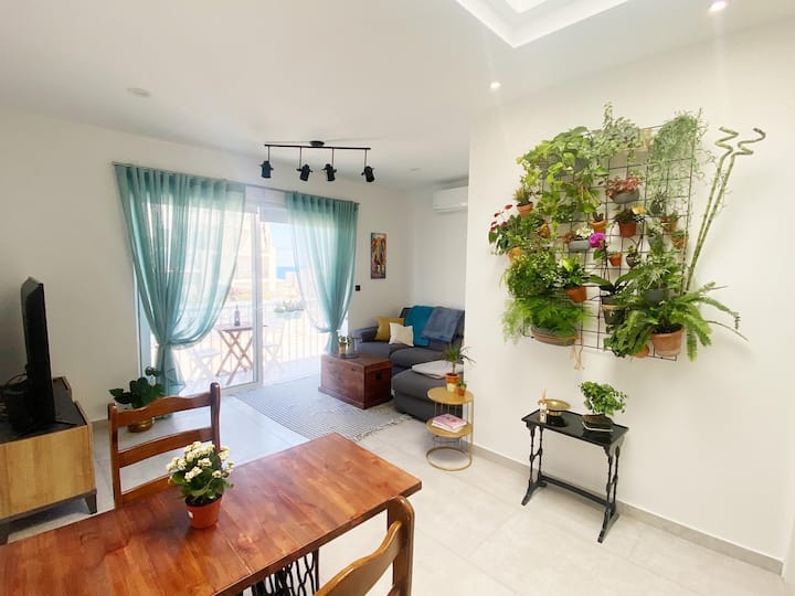 Stunning, Private Apartment By The Beach - Malte