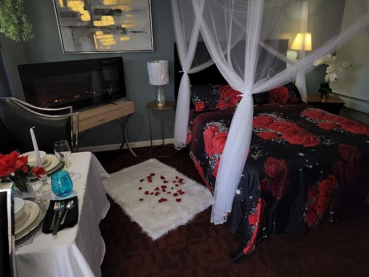 Best Kept Secret, Hotel On A Budget - Orland Park, IL