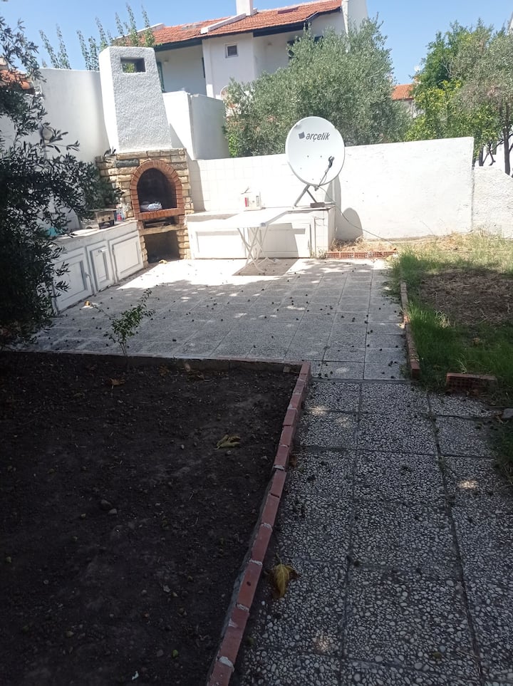 ÇEşme Alaçatı 3+1 Bahçeli Villa - Çeşme, Türkiye