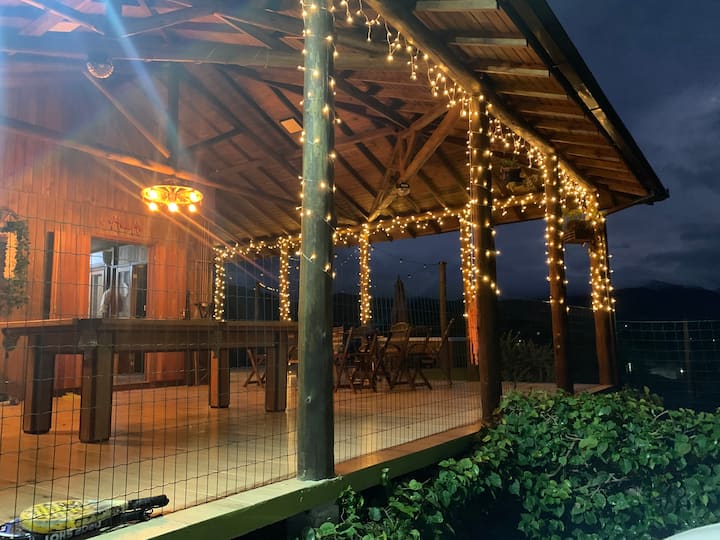 Refúgio Com Spa Aquecida - Vista Da Mata. - Gravatal