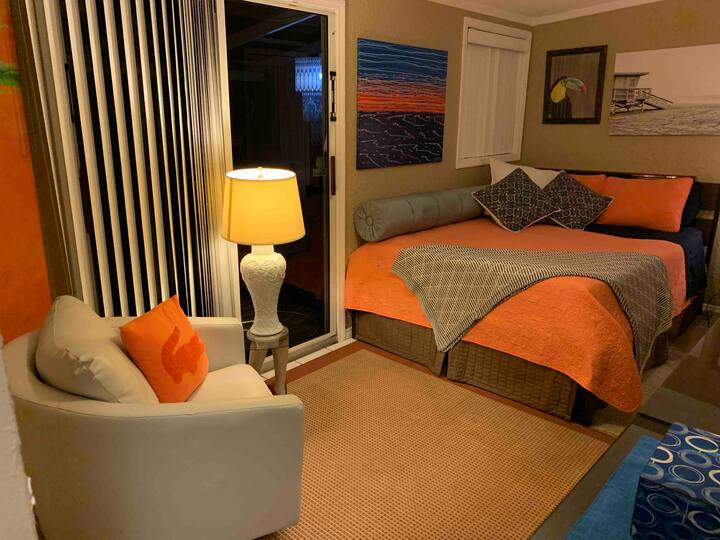 Wilton2403/bestlocationever - Wilton Manors