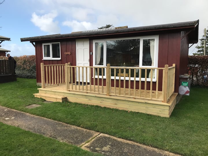 The Shack Number 8   2 Bedroom Wooden Log Cabin - Beer