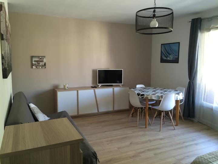 Grand Studio De 35m2 à Corte - Haute-Corse
