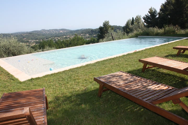 Villa 220m2 Avec Vue Magnfique - Grasse