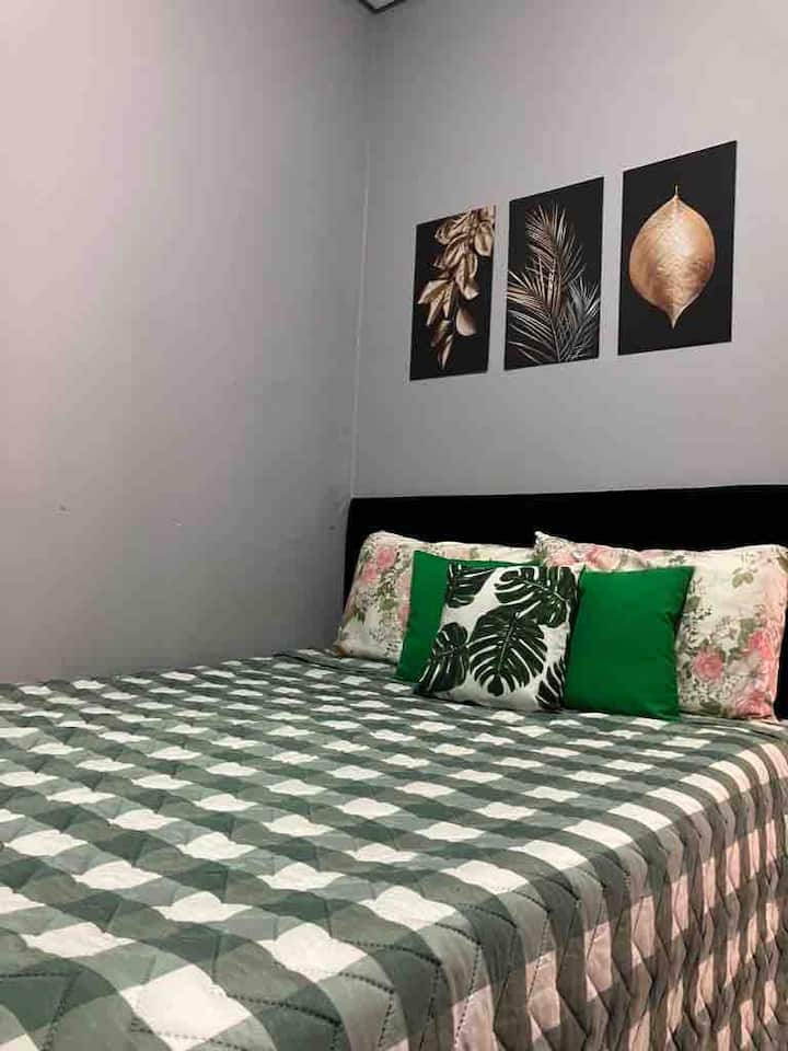 Casa Tiffany Privativa Ao Lado Da Raposo - Sorocaba