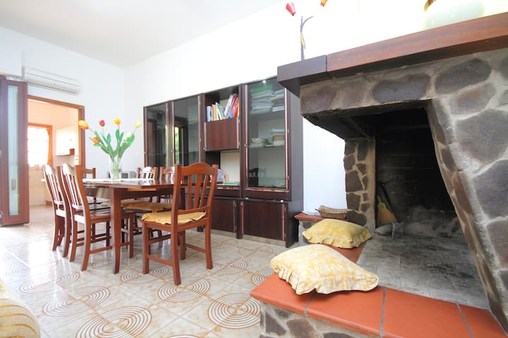 Appartamento In Villa Frontemare - Sant'Antioco