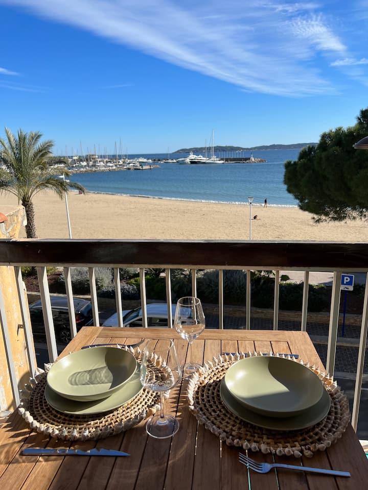 Appartement En Face De La Plage - 3 ÉToiles - Sainte-Maxime