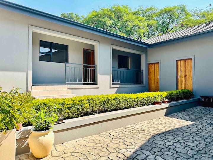 Excellent Serviced Studios - Sandton