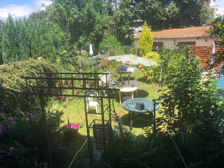 Chambre D’hôte Dans Une Maison Partagée - Charleville-Mézières