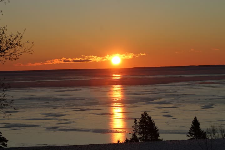 Broadlands Retreat - Prince Edward Island